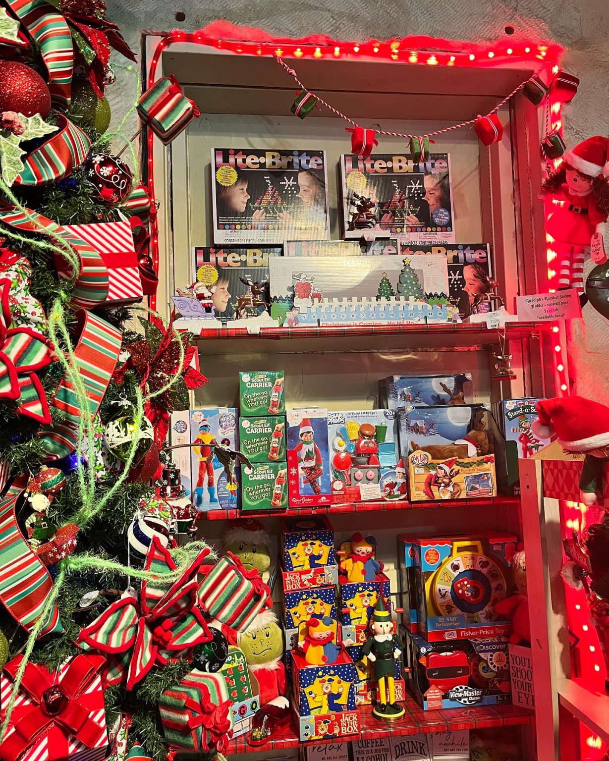 2023 Themed Tree Wrap Up - The Christmas Shoppe