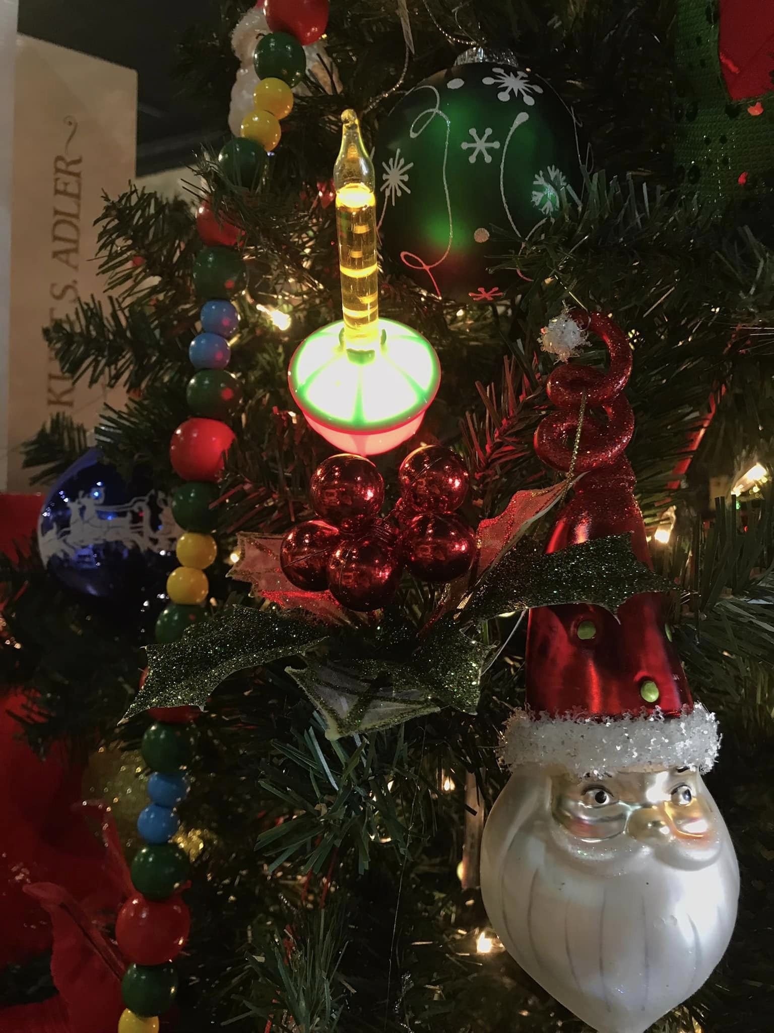 S’more Decorating Magic: Santa’s Workshop Tree! - The Christmas Shoppe