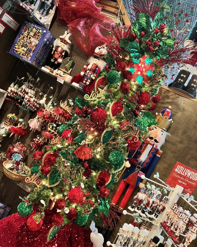 2023 Themed Tree Wrap Up - The Christmas Shoppe