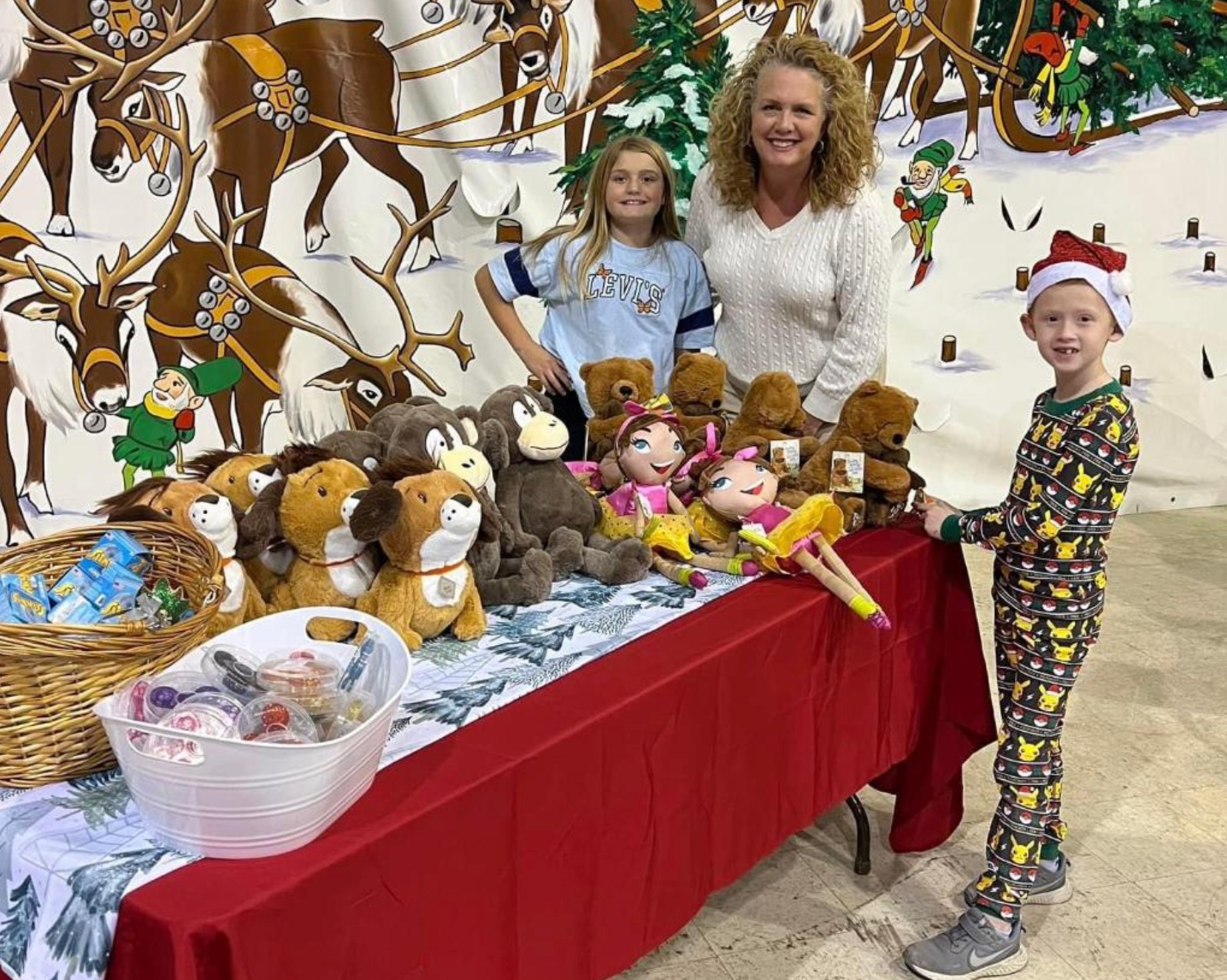 S'more Christmas in July! - The Christmas Shoppe