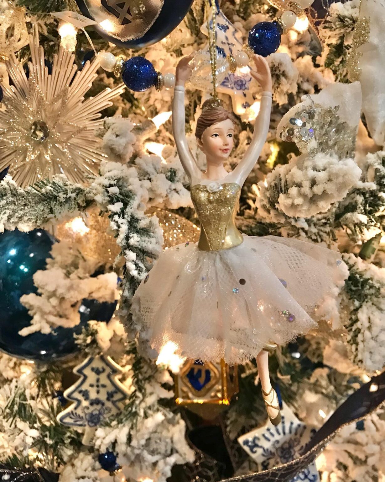 2022 Hanukkah Christmas Tree - The Christmas Shoppe